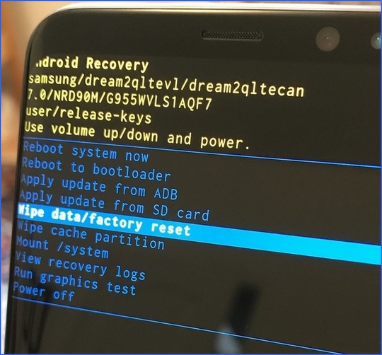 Réinitialiser son smartphone Samsung avec un Hard / Factory Reset ...